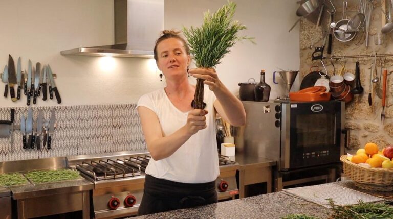 How to Make Rosemary Skewers for Grilling Meat and Veggies ...